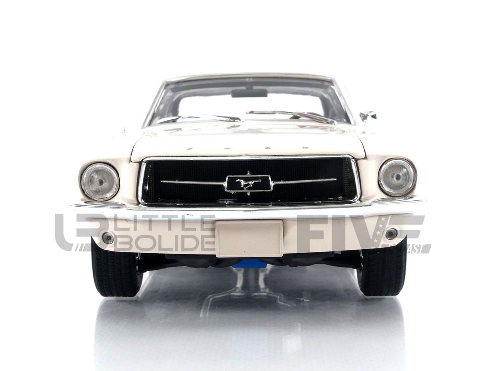 GREENLIGHT COLLECTIBLES 1/18 – FORD Mustang Coupé – 1967 - Little Bolide