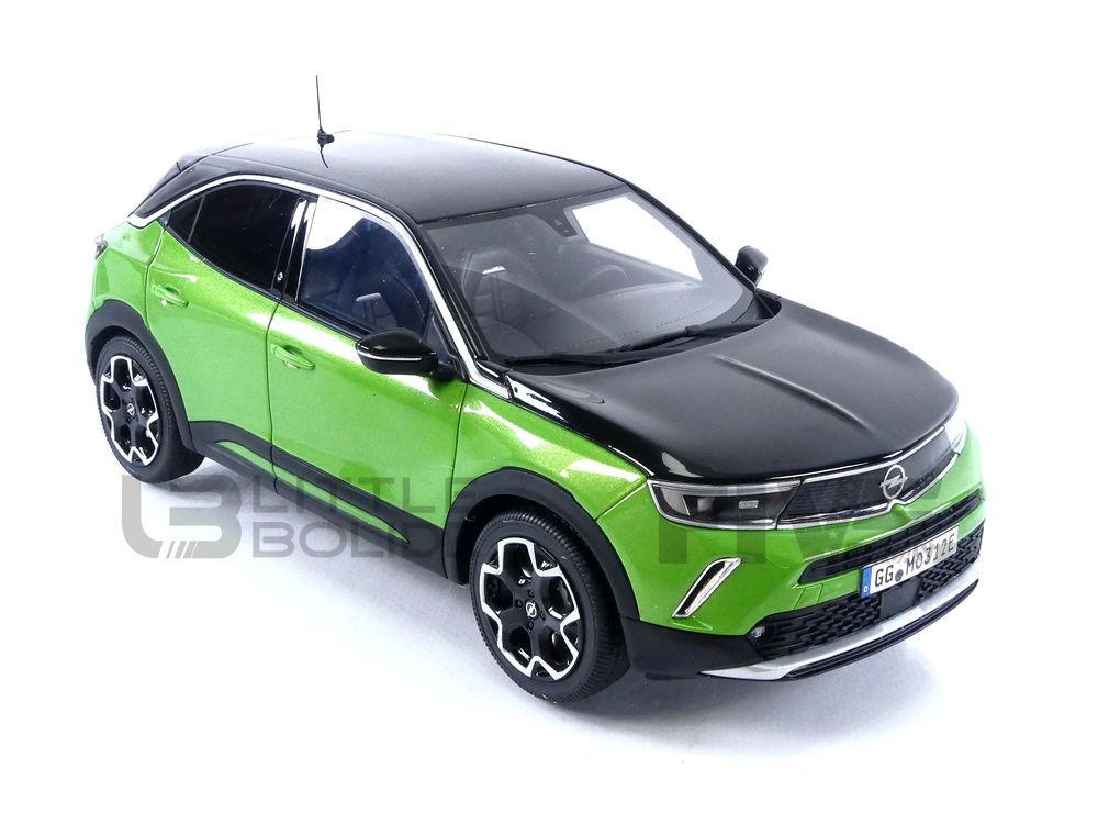 OTTO MOBILE 1/18 – OPEL Mokka-e Línea GS – 2021 - Little Bolide