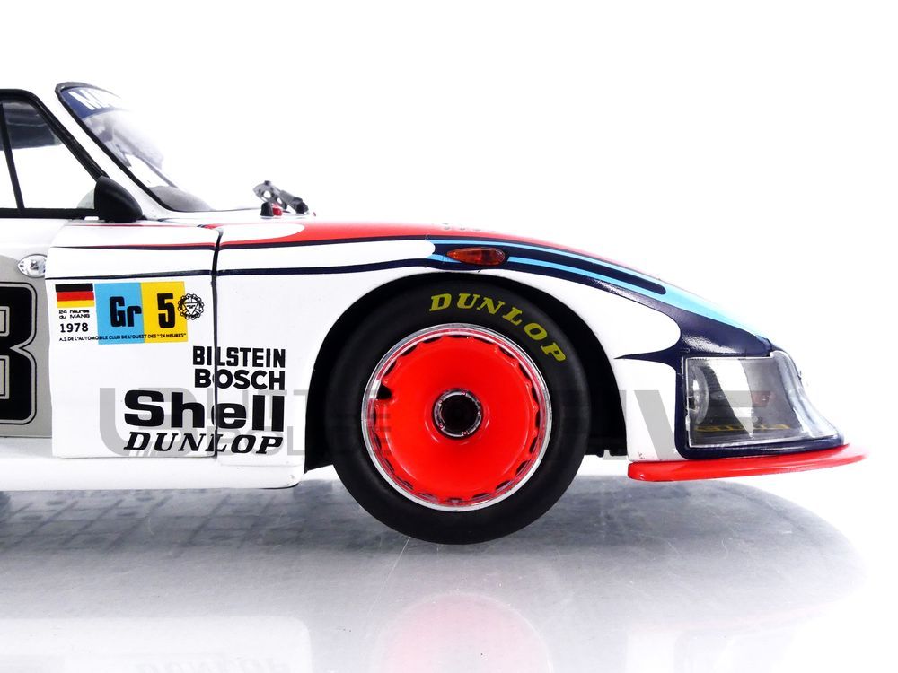 W18040001 - WERK 83 1/18 - PORSCHE 935/78 Moby Dick Martini Racing ...